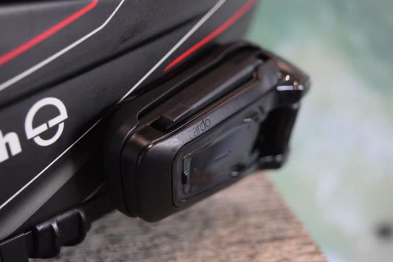 Cardo annonce son nouvel intercom édition spéciale : le Cardo Packtalk ...