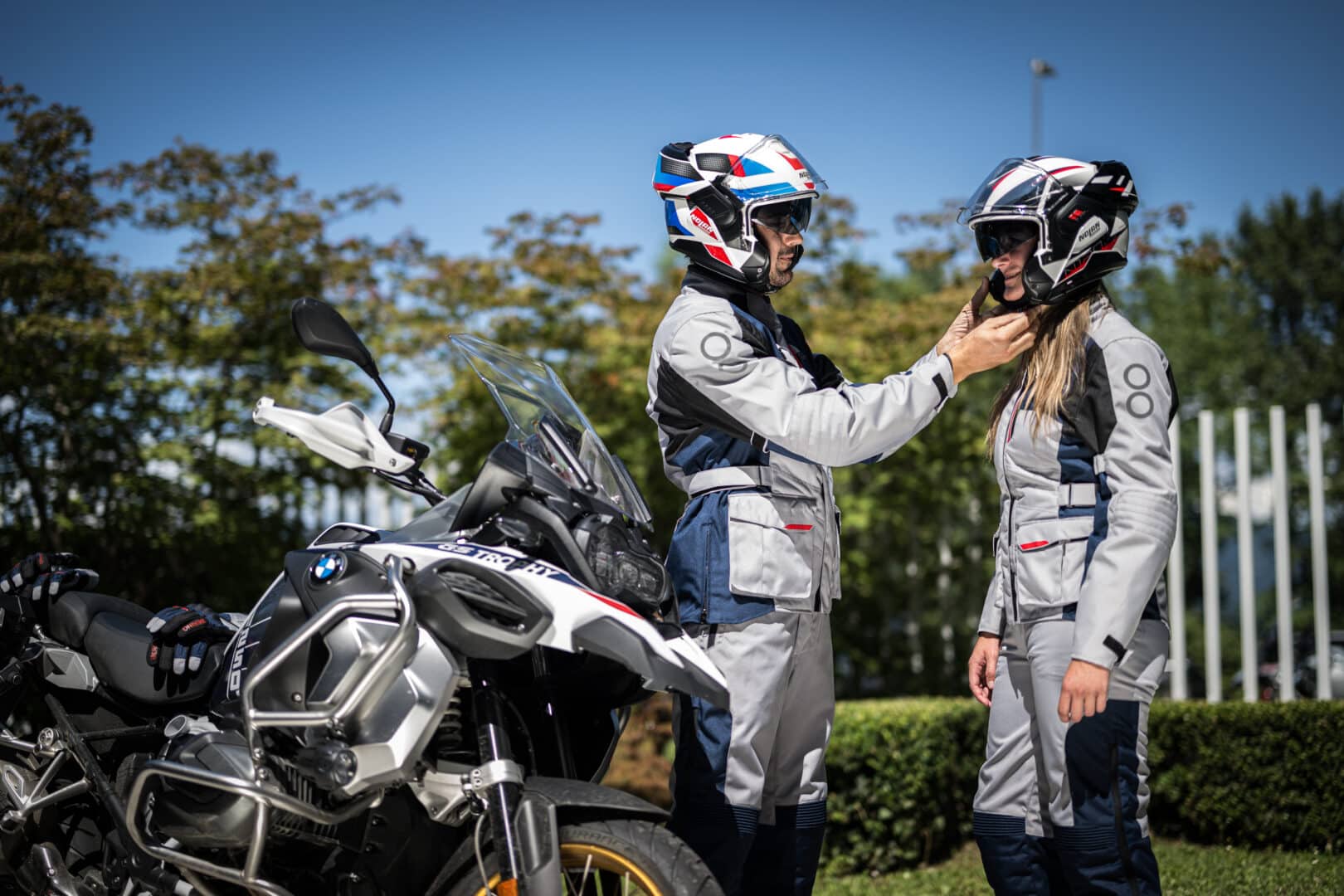 Nolan N120-1 : le premier flip-back de l’histoire de la marque – Motard ...